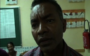 Alamélou "choqué" après l'incendie criminel de sa maison