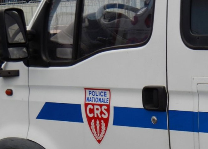 Gironde : 13 fourgons de CRS pour procéder à l'évacuation de six marginaux