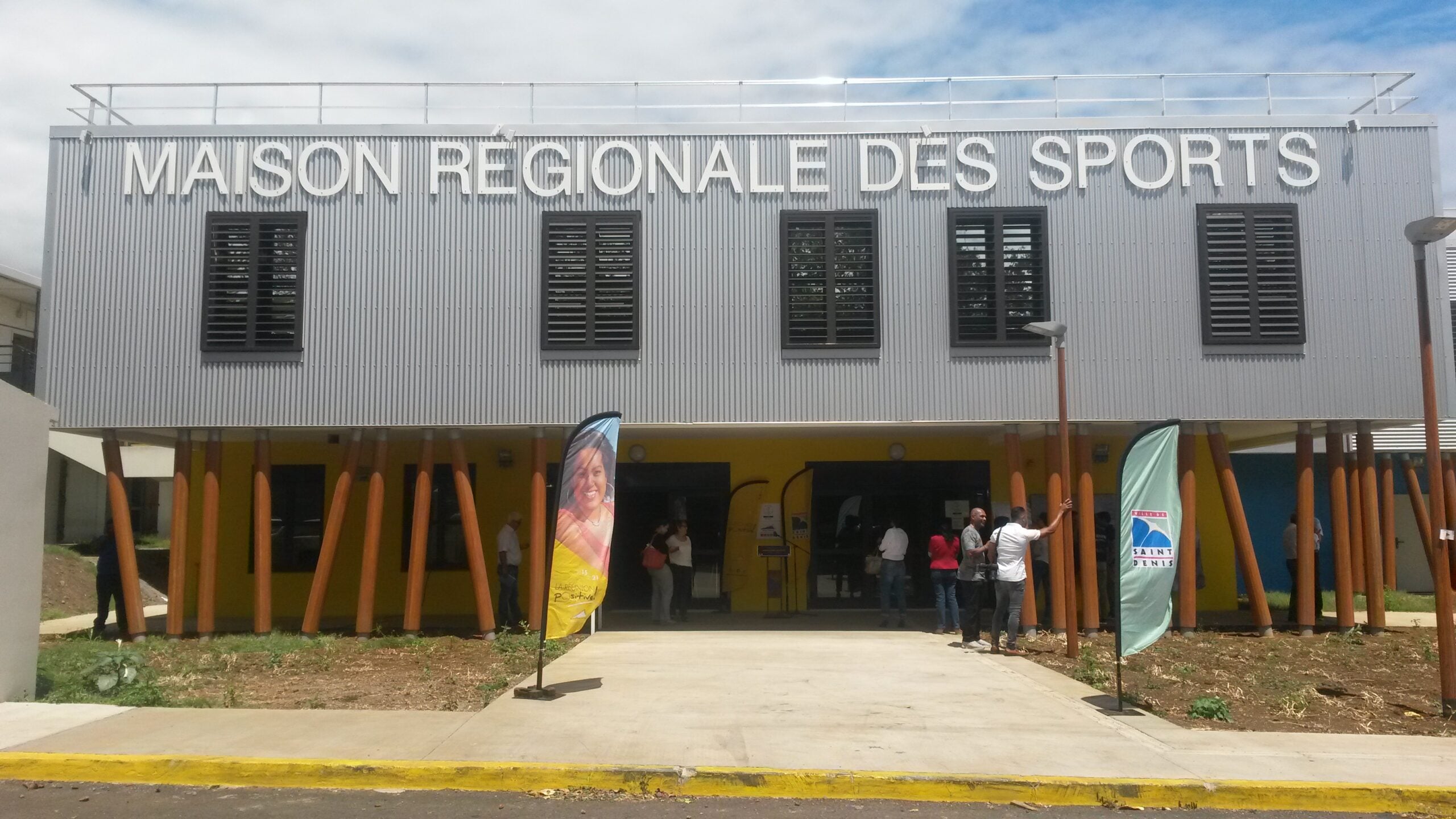 Une nouvelle maison régionale des sports construite à côté des anciens ...