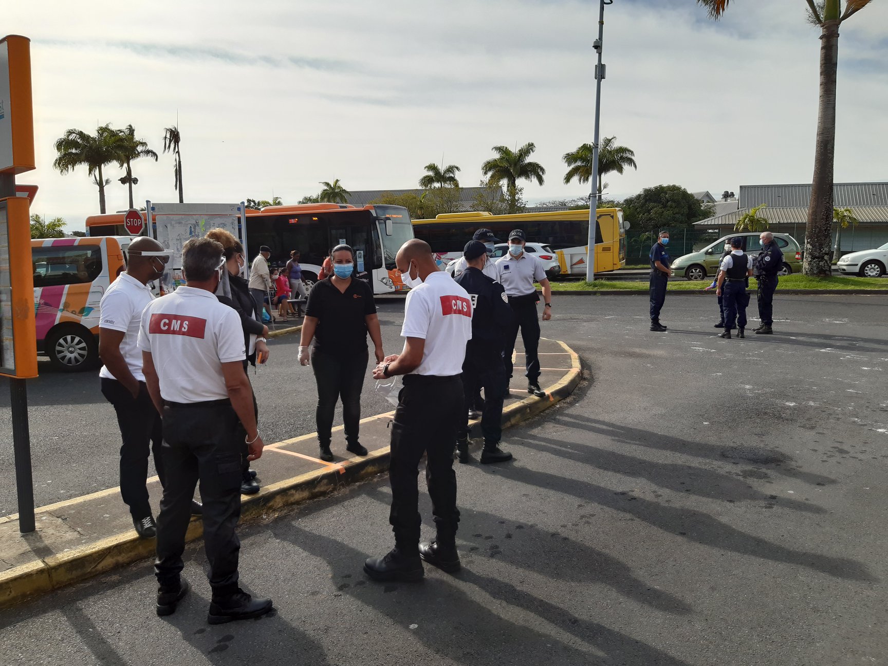 Transports en commun : La police nationale de La Réunion rappelle les ...