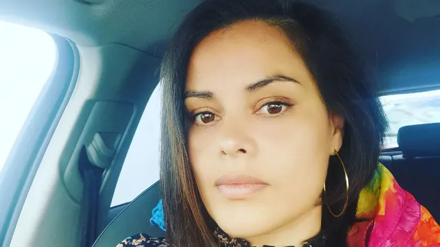 "Ça mon liberté" : Les talents de chanteuse de Katiana Castelnau
