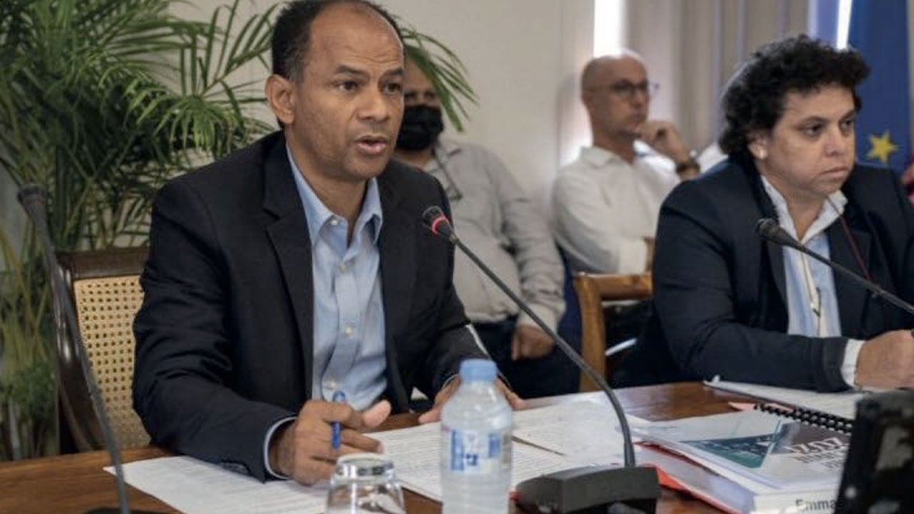 Harcèlement moral à la mairie de Saint-Paul : l'ex-DGS, le 2ᵉ adjoint ...