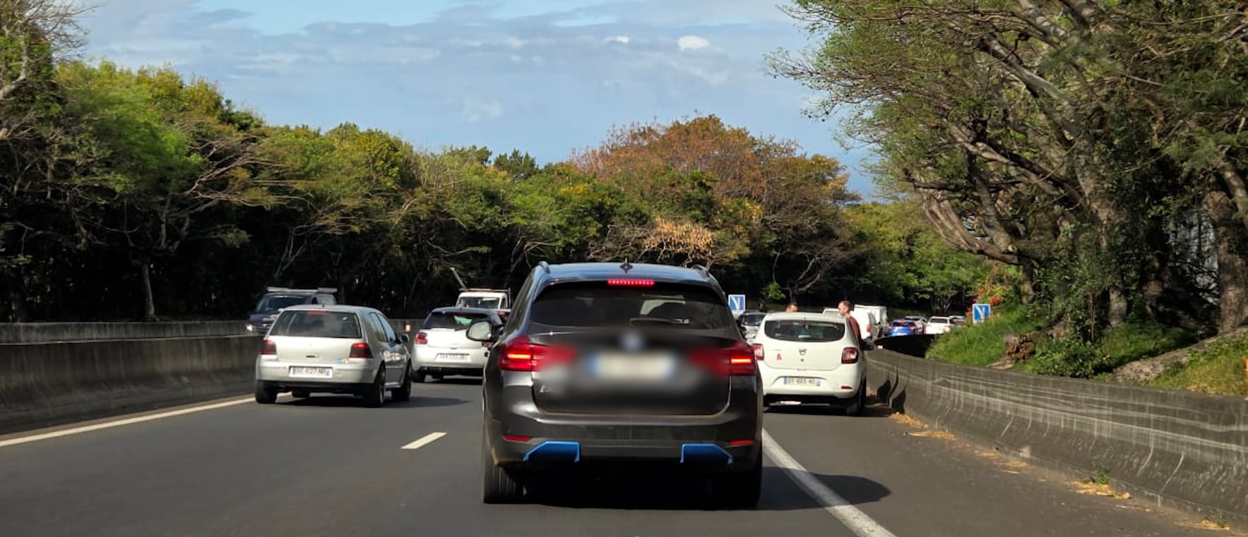 Gros embouteillage sur la RN3 dans le sens Tampon - Saint-Pierre ce ...