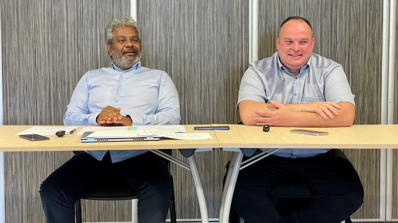 Retraites : Perceval Gaillard et Jean-Hugues Ratenon accusent le RN de ...
