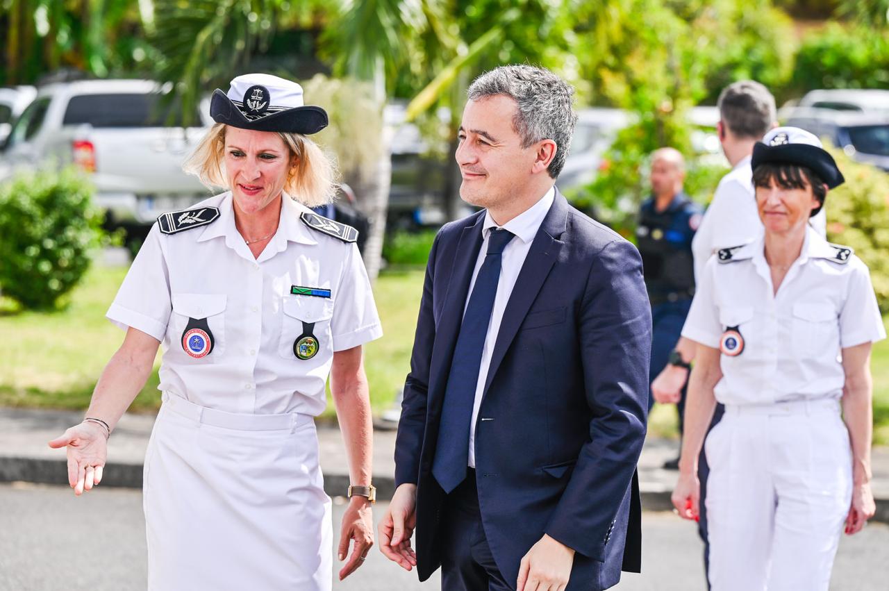 Pour Gérald Darmanin, passage éclair et flop à la prison Domenjod sous ...