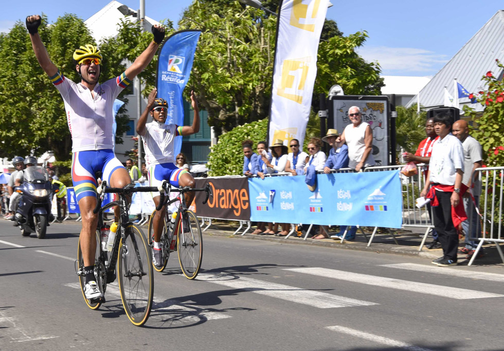 Cyclisme : Retour en images sur la course en ligne remportée par ...